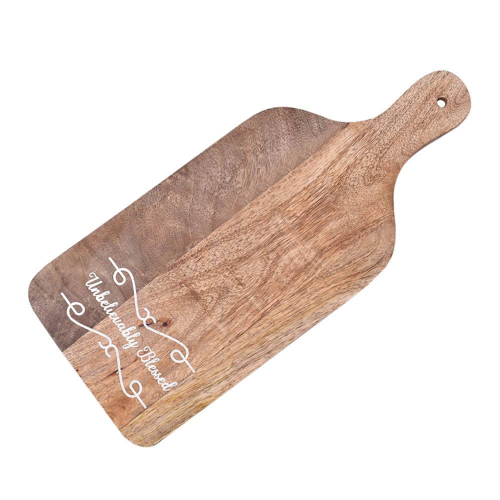 Wooden Chopping Board With Design and Handle